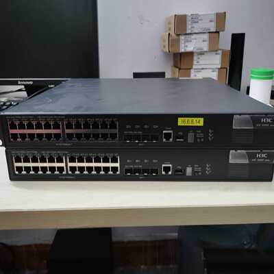 4口万兆华三S5800-32C交换机。24口千兆+4口万兆。