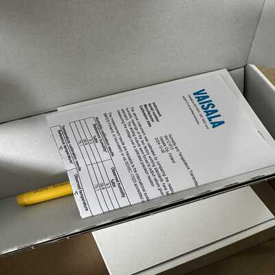 全新维萨拉温湿度变送器，型号HMW112D，芬兰原装进口。-议价