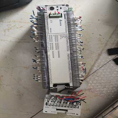 台达dvp80eh00r2，plc的，带模块dvp0（电子设备）