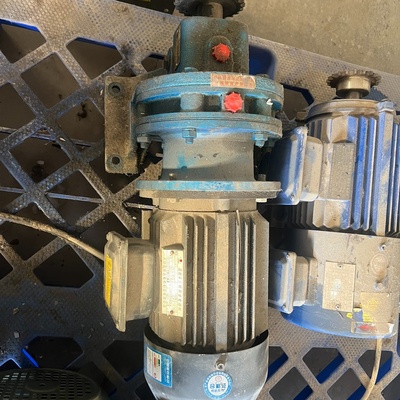 议价摆线轮减速机三相异步电机一套成色都在图里啦议价