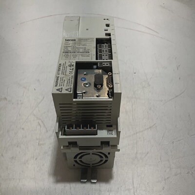 LENZE  ECSEA32C4B  SERVO DRIVE  VARIABLE FREQUENCY CONTROLLE