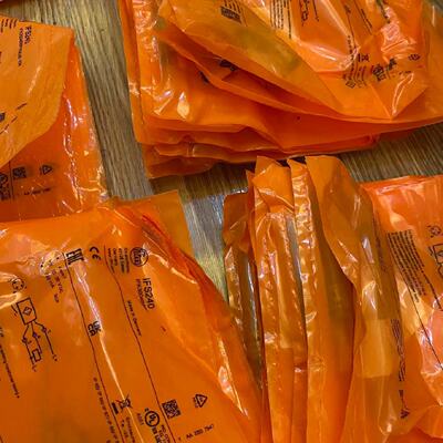 议价IFS240易福门全新原装正品未拆封接近开关，十个以上包邮！