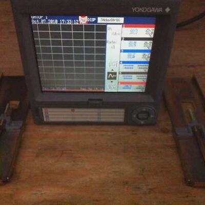 Yokogawa DX11212  12  channels Digital Recorder