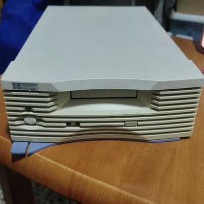 询价HEWLETTPACKARD实图就主机在无其他配件实图看好