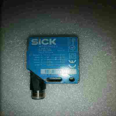 汇川PLCGL10-4AD模块有一个，无包装，保证询价