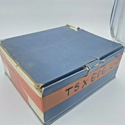 TSXEPE1 Telemecanique TSX 7 EPROM Eraser 220240V