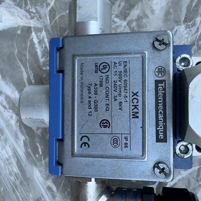 XCKM行程开关ENIEC6094751一个A300，议价商品
