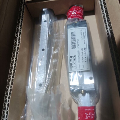THK原装全新滑块带导轨，型号SSR15XW2SSC173议价