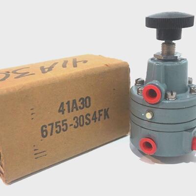 NEW MOORE NULLMATIC 675530S4FK PRESSURE REGLATOR 41A30 67553