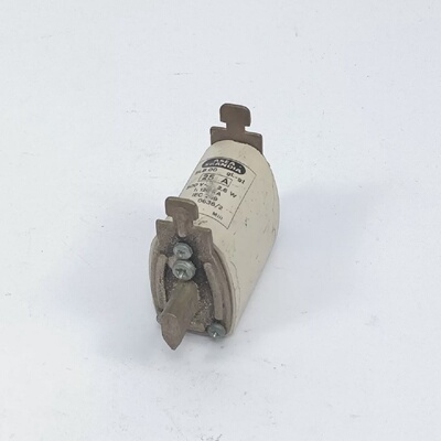 寻XAsea Skandia Fuse SLB 00 gL 25A 500V2.6W