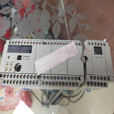 松下PLCAFPX-C60T带个FP—XE16T扩--议价商品