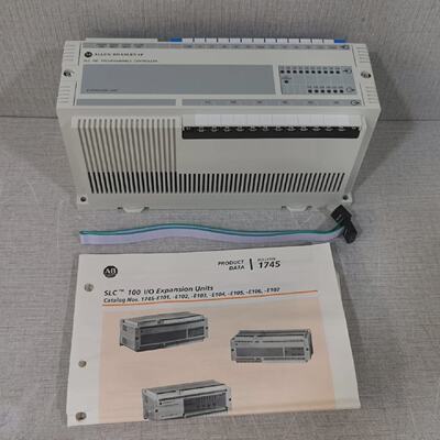 Allen Bradley 1745E103 Ser. B SL 100  Programmable  Controll