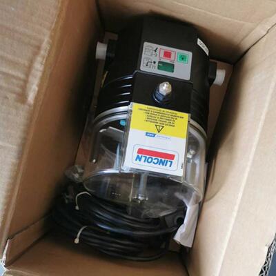 配件P401-SSV 6-V-24VDC-1XL-2XL-2A11-S4 林肯润滑泵650议价