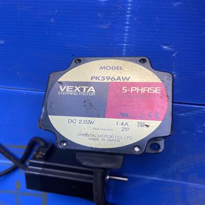 东方步进电机PK596AW~议价