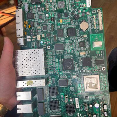 寻Altera ep4cgx150df27i7n