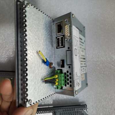 TM2DRA16RT施耐德模块 原装拆机 功能正常