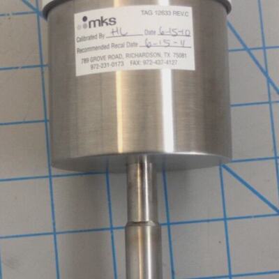 627B01TBC1B  BARATRON Capacitance MANOMETER 1 TORR AMAT 1350