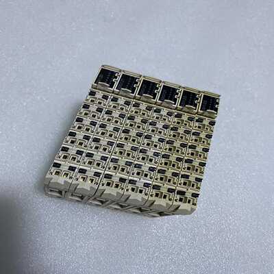 询价施耐德PLC模块TM5SD112D