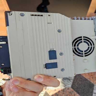 IMB12-08NNOVU2S1072746西克电感式接近询价