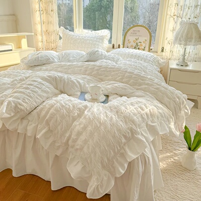 Korean Princess Style Lace Ruffles Bedding Set Skin-friendl