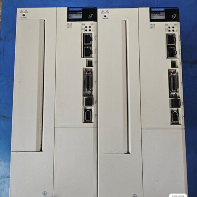 议价伺服驱动器SGD7SSGD7S-330ASGD7S-330AA0