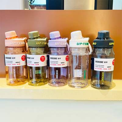 道奇水杯tritan材质运动大容量杯子耐高温防摔学生杯夏季塑料水壶