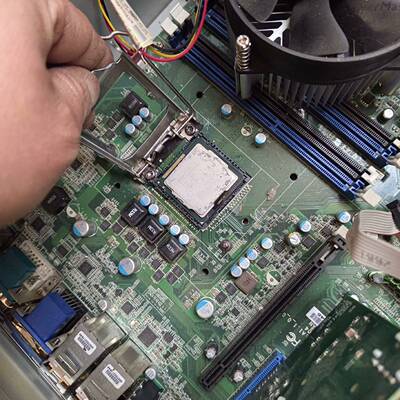 可议价IMBA-967工控主板 cpui7-2700