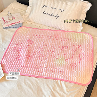 粉嘟嘟可水洗防侧漏姨妈垫