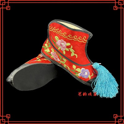 戏曲彩快戏剧京剧武旦女薄底女打靴武旦靴战靴绣花轮胎底女快靴