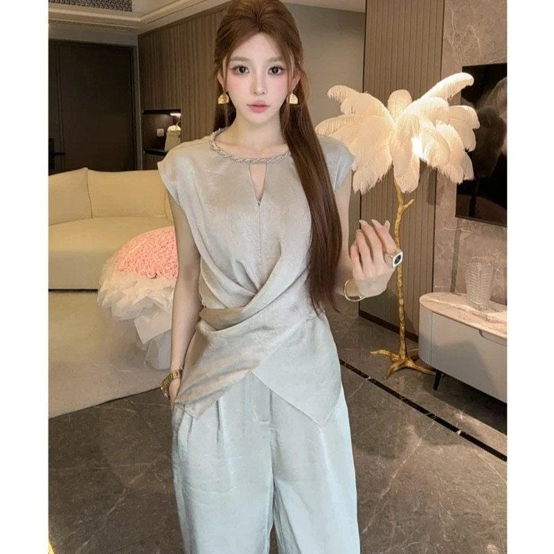 钉珠缎面凉感套装女夏盖肩无袖上衣高腰裤两件套通勤显瘦百搭洋气