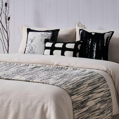 展厅样板间 家具配套床品 意式中古侘寂风 高端软装床品多件套 黑