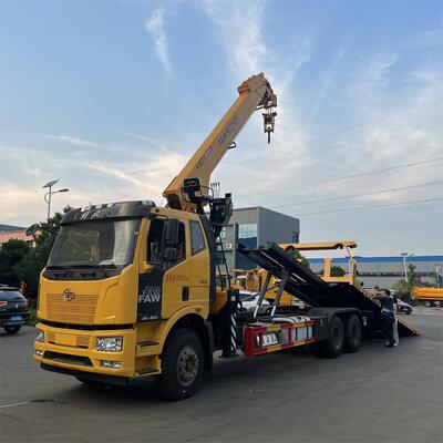 FAW一汽解放清障车随车吊出口带吊机清障车厂家