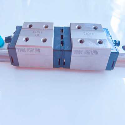 销售THK直线滑块HSR25A1SS HSR20 HSR15 HSR30 HSR35 HSR12/8/10