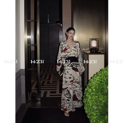 1423【墨染晨雾】100% 人丝水墨印花长裙 法式V领垂坠度假连衣裙