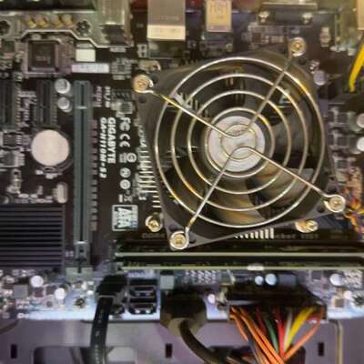 议价技嘉h110主板，g4560 CPU，8g金士顿原装内存