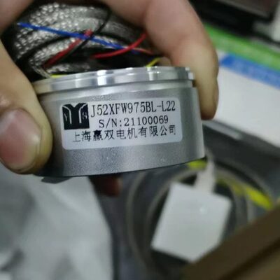 全新现货J52XFW975BL-L22编码器J52XFW975BL-L27-L29-L28-L12-L14