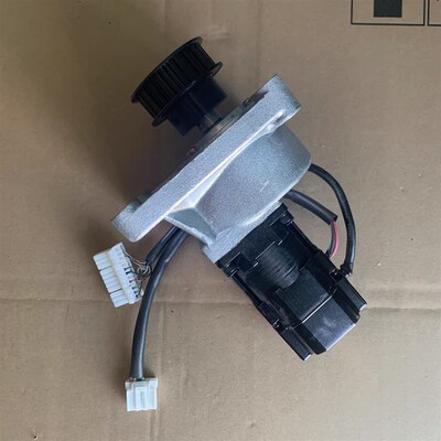 东芝电梯CV300 320 150 cv160门机马达TS4507N1228E200/200W/200V