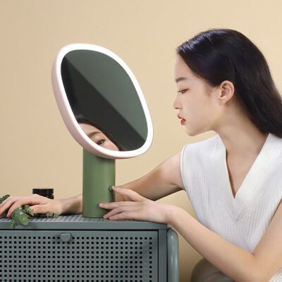 MUID梳妆镜台式家用带灯化妆镜发光卧室桌面镜子智能女补光镜发光