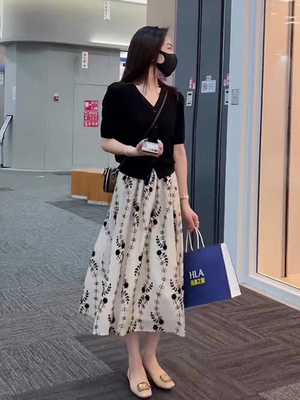 巨好看的裙子套装女装2025新款爆款衣服连衣裙夏季减龄穿搭一整套