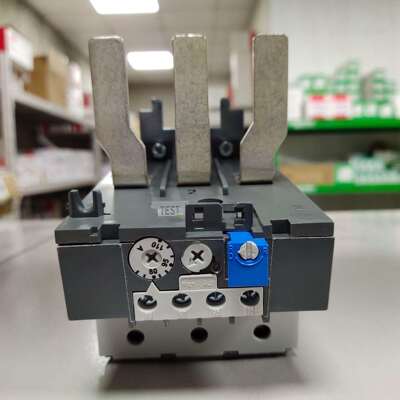 【原装】ABB塑壳断路器XT1N160 TMD80-800 FF 3P