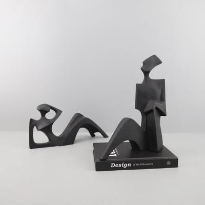 欧式创意简约黑色铸铁抽象物人摆件办公室卧客厅餐0450厅家室居装