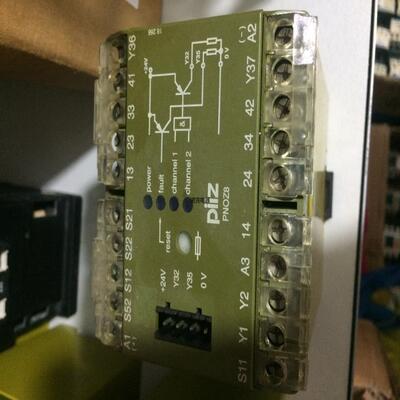 供应原装皮尔兹PNOZ8 PNOZ 8 24VDC 3S 10安全继电器474760