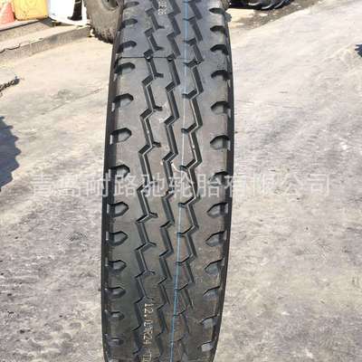 1200R24 全钢吊车轮胎 12.00R24 三线花纹