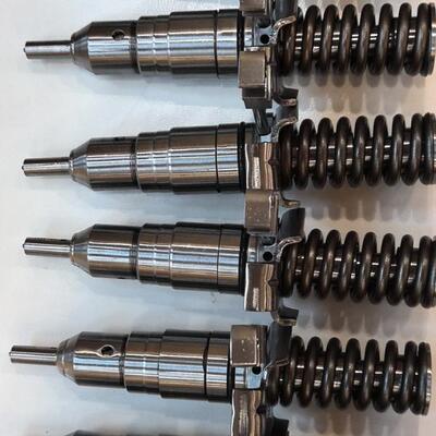 现货销售CATC7发动机喷油器295-1411 10R-7225 295-1412喷油嘴