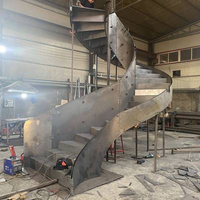 内构卷板楼梯家用别墅弧室形楼GCH梯复式钢结旋转楼阁楼楼梯骨梯