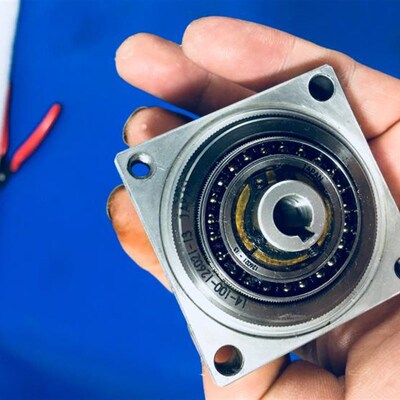 CSF-14-100-2XH-F HD谐波减速器 薄型谐波 100W伺服转盘 100:1