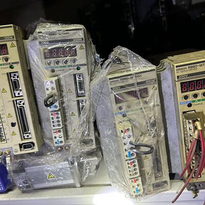 询价伺服器 R88D-WT04H…3台， 议价议价