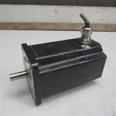 BERGERLAHRSERVOMOTORVRDM391050LWB325V2A4Nm二手TAKEOUTMO