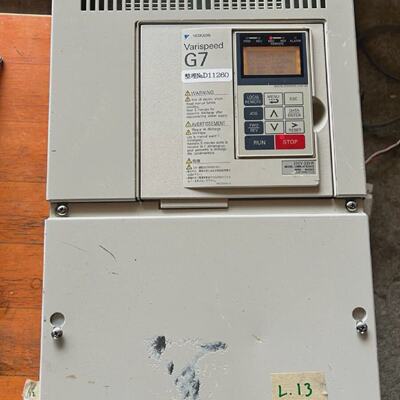 YASKAWA CIMRG7A2022 VARISPEED G7 200v 22KW