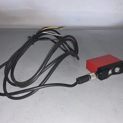 Leuze Electronic Czujnik fotoelektryczny RK 93460